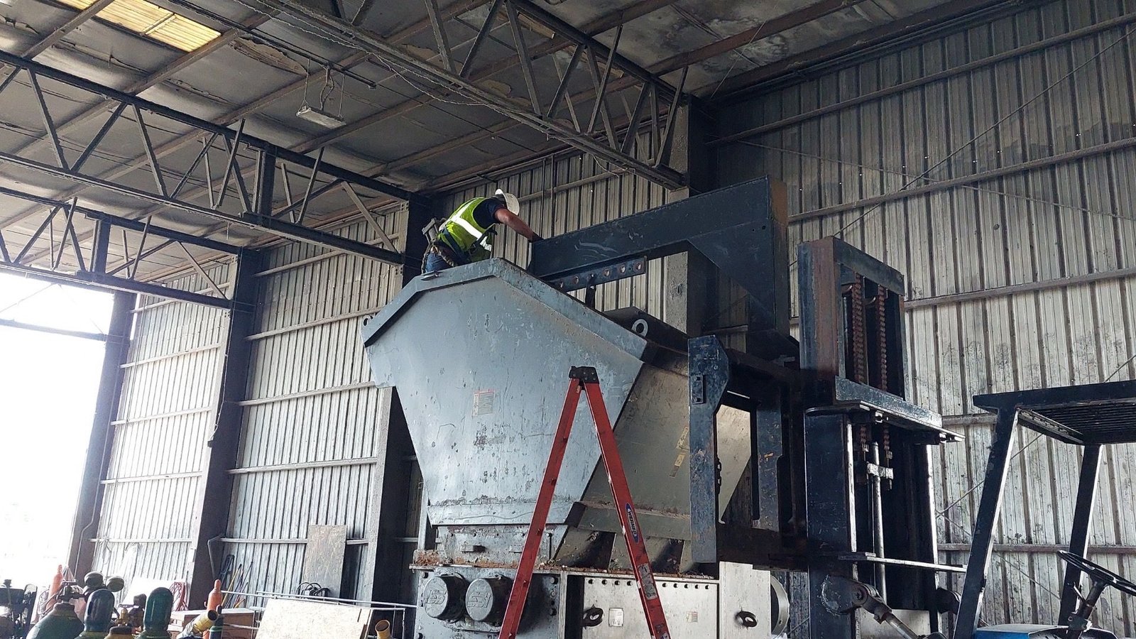 Timeline for Relocating Heavy Equipment: What to Know - Alltracon ...